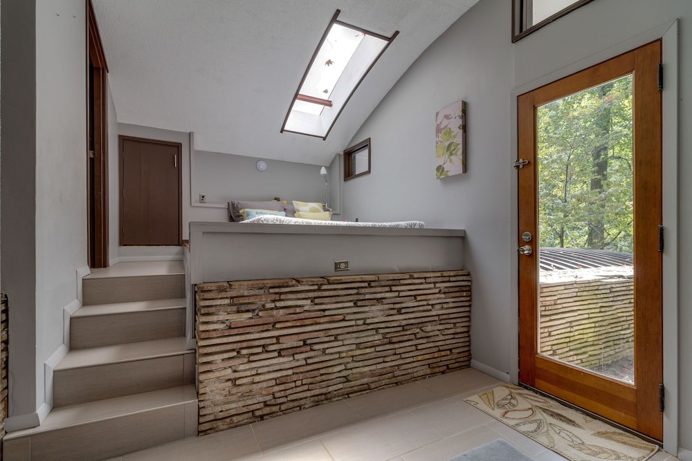 Historic Mid-century Modern Gem - Knoxville, TN