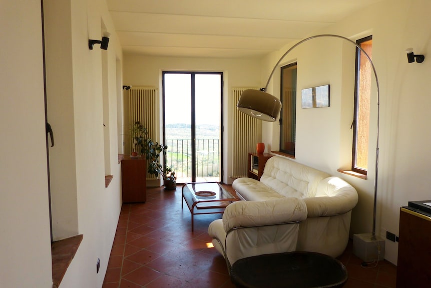 Cada Ventana Es Una Pintura En El Corazón De Perugia. - Perugia