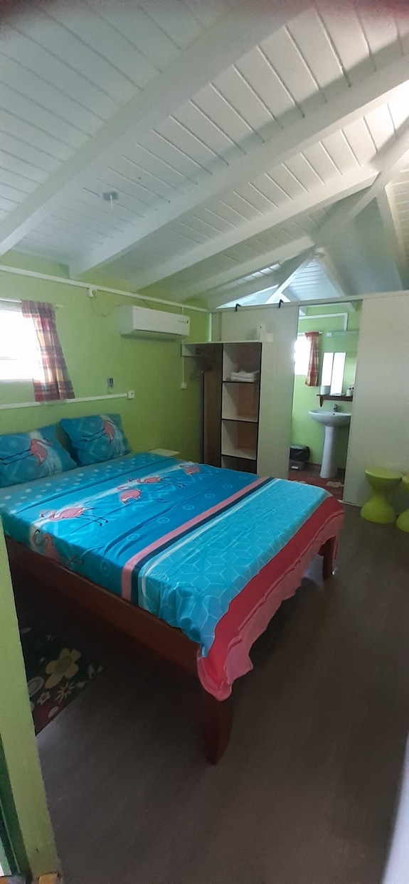 Hotel Rooms With Private Bathroom - Guadeloupe