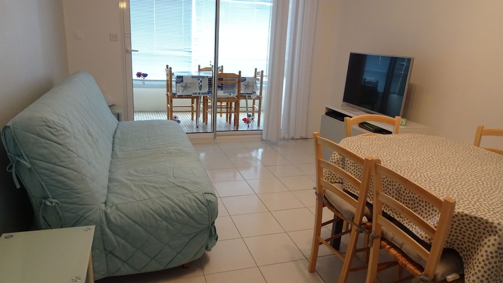 Appartement Vacances Pour 6 Personnes - Saint-Aubin-sur-Mer