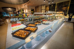 Buffet de pequeno-almoço