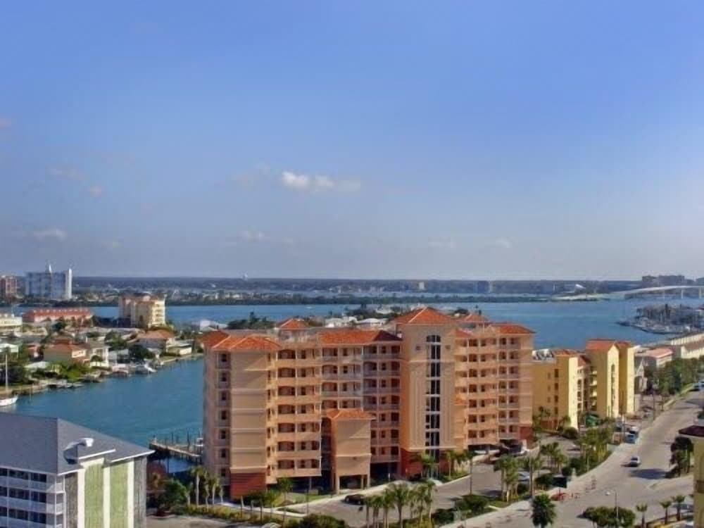 Book Early! Nicest Waterfront Condo In Harborview Grande At Discounted Rate! - Clearwater Beach, FL