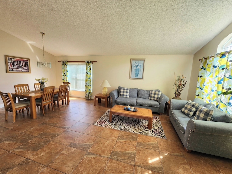 Lake Berkley- (1059lb) - 4br 3ba πι������να στο σπίτι, 2 Master ��ουίτες, Gated Resort - Kissimmee