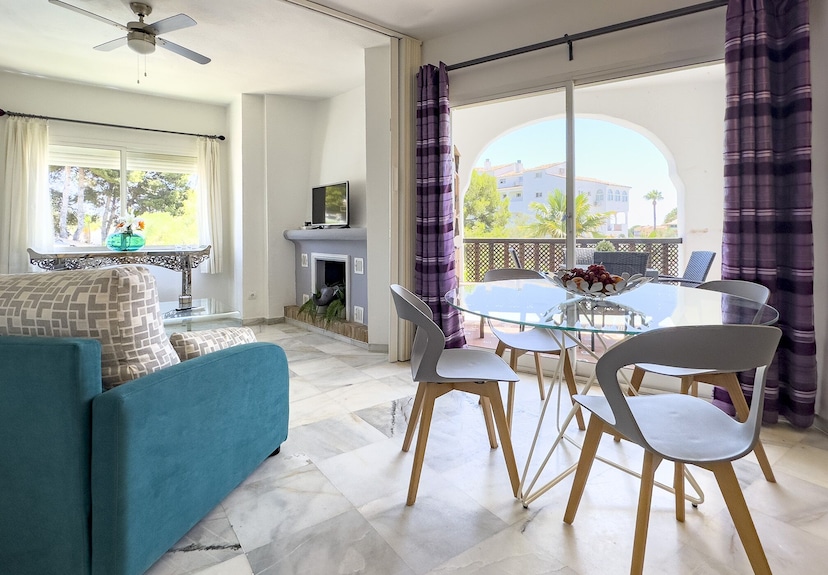 Walk To The Beach! 1 Bedroom Comfy Condo - La Cala de Mijas
