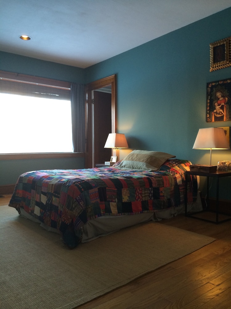 Expansive Countryside House, 7 Serene Acres With Pond & Woods - Litchfield, CT