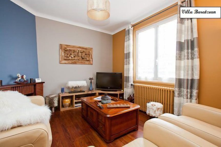 Nieuwe Baskische Stijl Huis, 6 Personen, 3 Slaapkamers, Grote Tuin - Biarritz