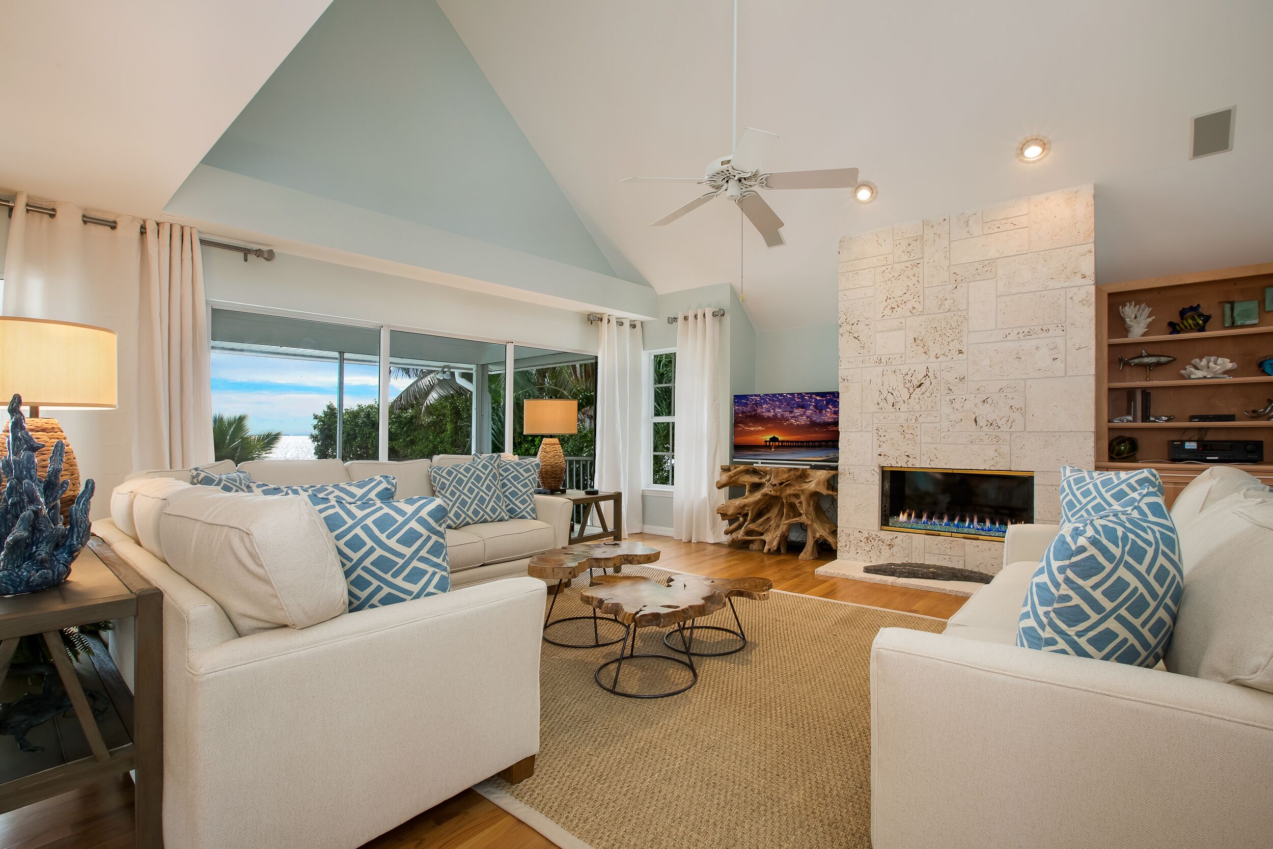 13 Beautiful Sanibel And Captiva Island Vacation Rentals With Water Views