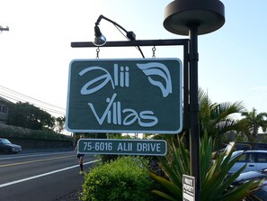 ALII VILLAS Oceanfront complex! Stunning Ocean and Pool view, highly ...