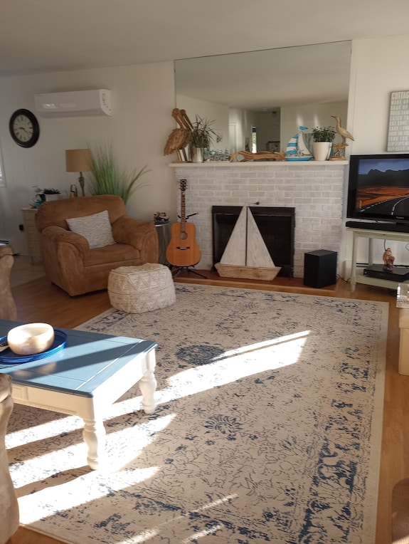 Rustic Harbour House - Cavendish