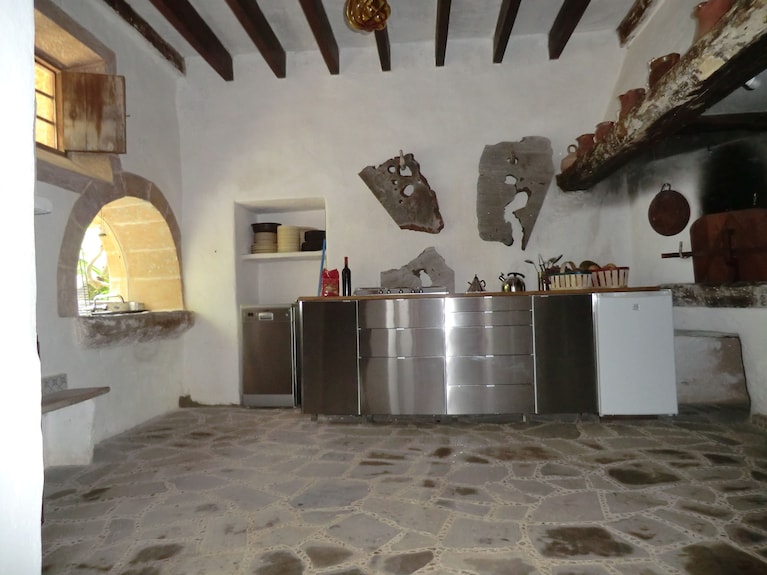 Son Barbut Xvii, Familiar - Baleares