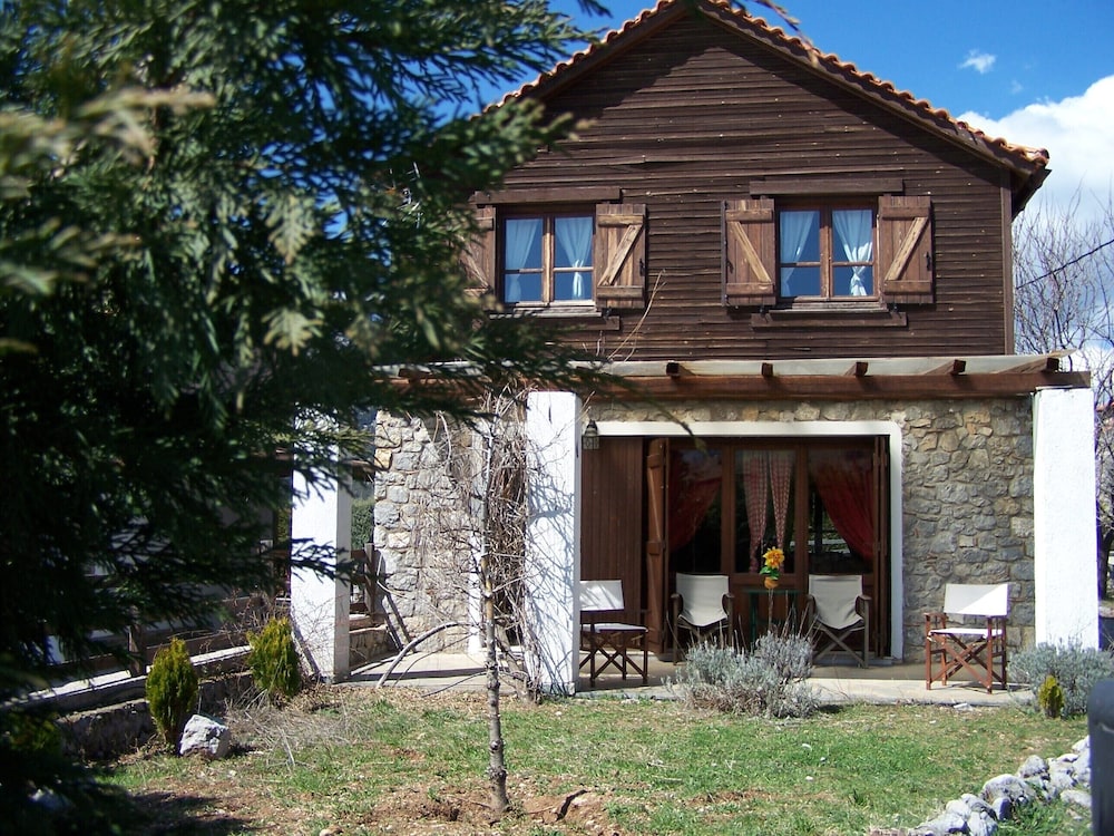 Traditionellen Chalet Livadi-arachova-griechenland - Griechenland