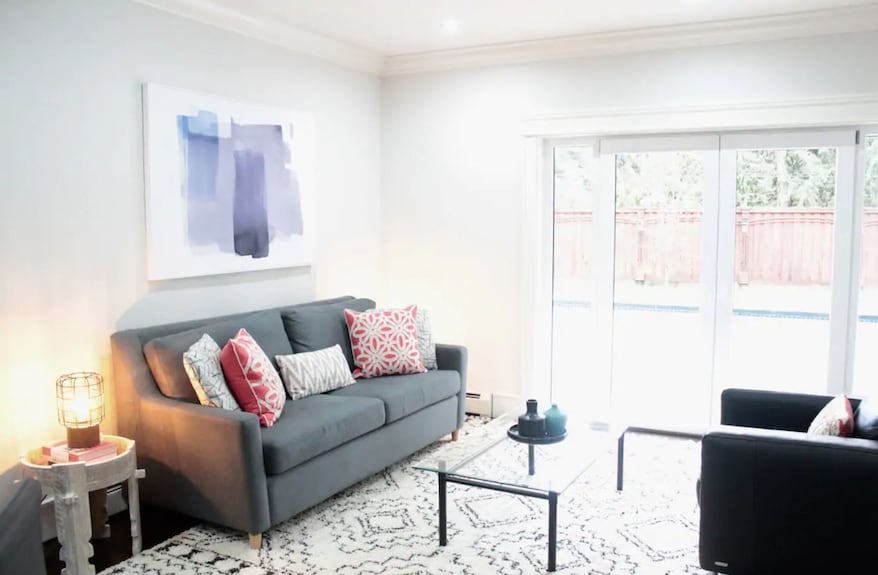 海、スキー、街のそばのウエストバンクーバーゲストスイートでの素晴らしい滞在 - ウェストバンクーバー