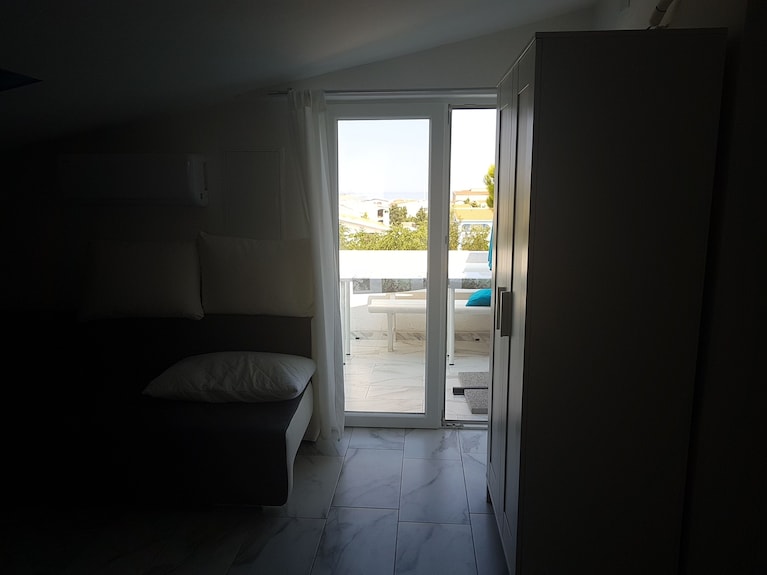 Blue Marine - Mediterranean House With 6 Terraces And Sea View In A Beach Street - Croatia