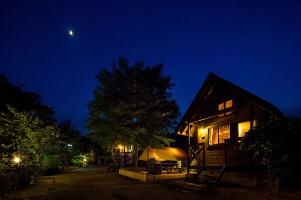 Asian Resort Camp Tapa - Japan