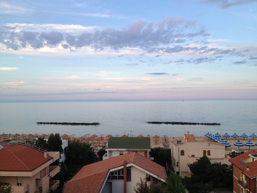 Holiday Dreams, Sunny - Francavilla al Mare