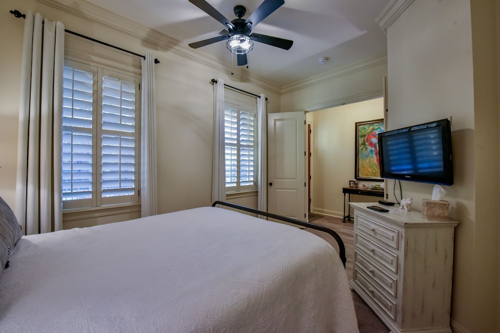Land Of Oz- Book For Football Season! Scenic River Views And Trail! - Tuscaloosa, AL