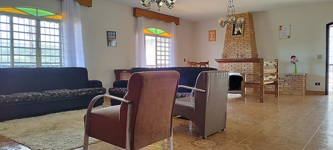 Chácara Sorriso 2 Em Atibaia, Lazer Completo, Com Vista Pedra Grande. - Atibaia