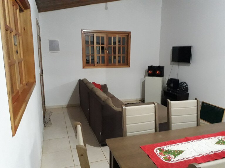 Mini Chácara Campo Verde Ibiúna Sp Um Lugar Aconchegante E Simples Para Descanso - Ibiúna