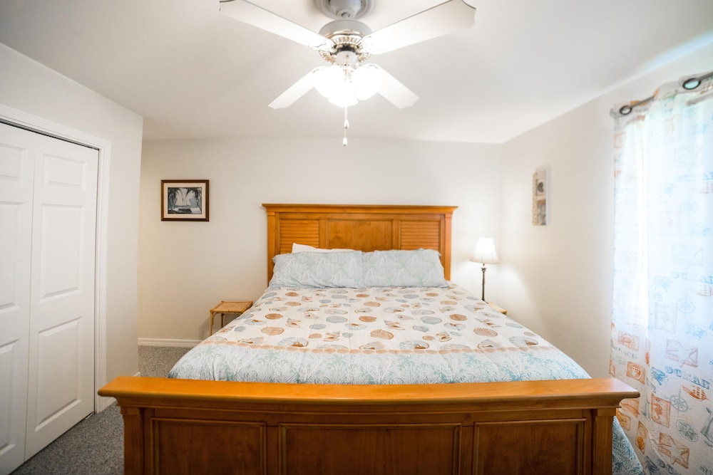 2br/ba 2nd Flr|boating$40/day+tax|parking$25/car+tax|limit 2cars|snowbird Rates - Perdido Key, FL