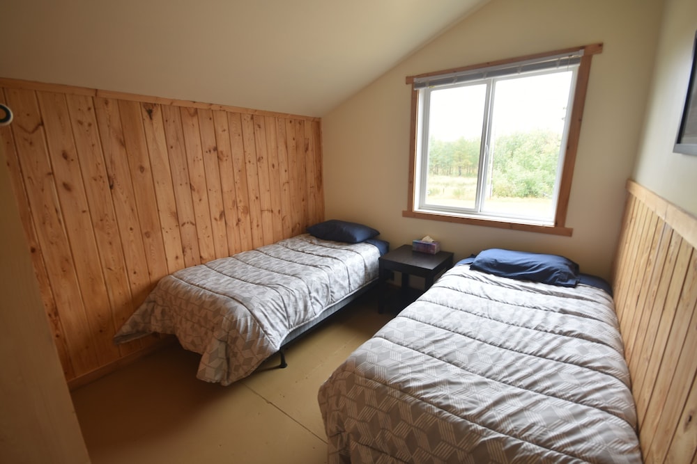 Timberland Lodges - Tamarac Superior Suite - Saskatchewan