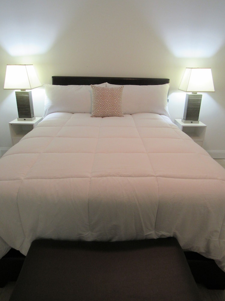Newly Renovated Condo! Heart Of Old Town! - Casino Arizona