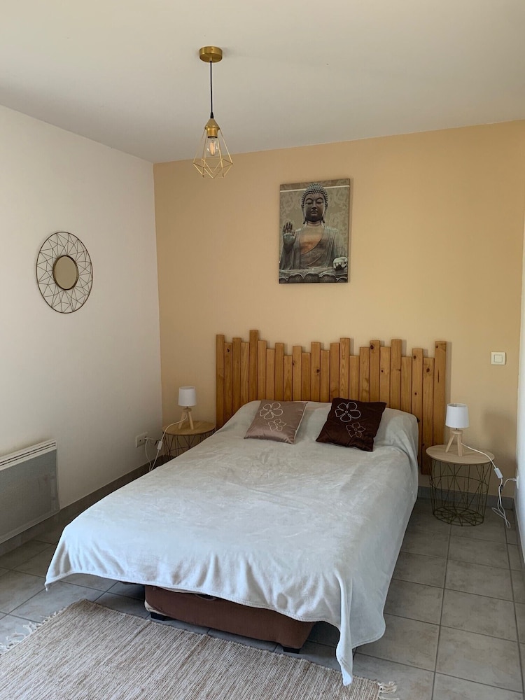 Villa Individuelle T3 De 85m² Avec Jardin à Calvi - Calvi