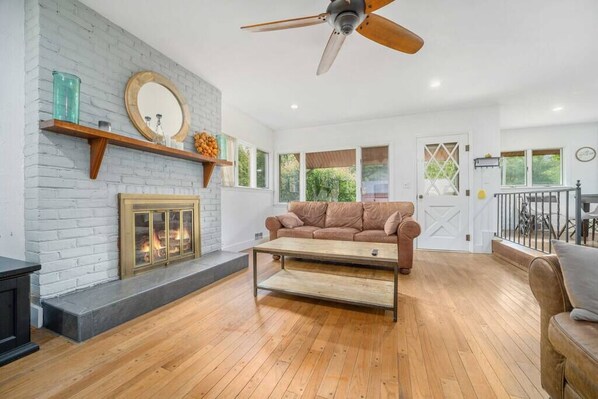 The Red House - Wayne County | Vrbo