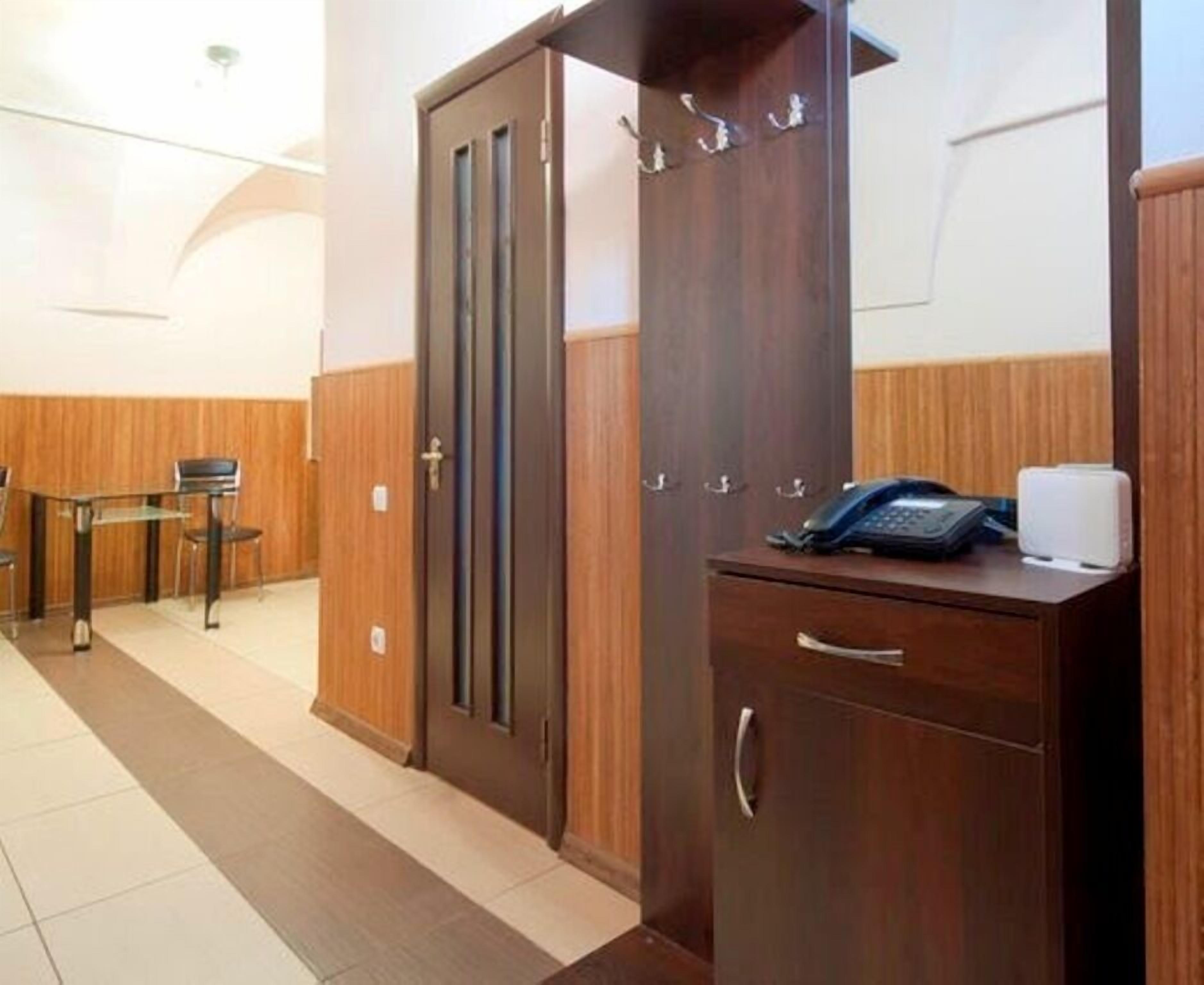 Apartamento, 1 cama de casal e sofá-cama | Sala de estar | Televisor 