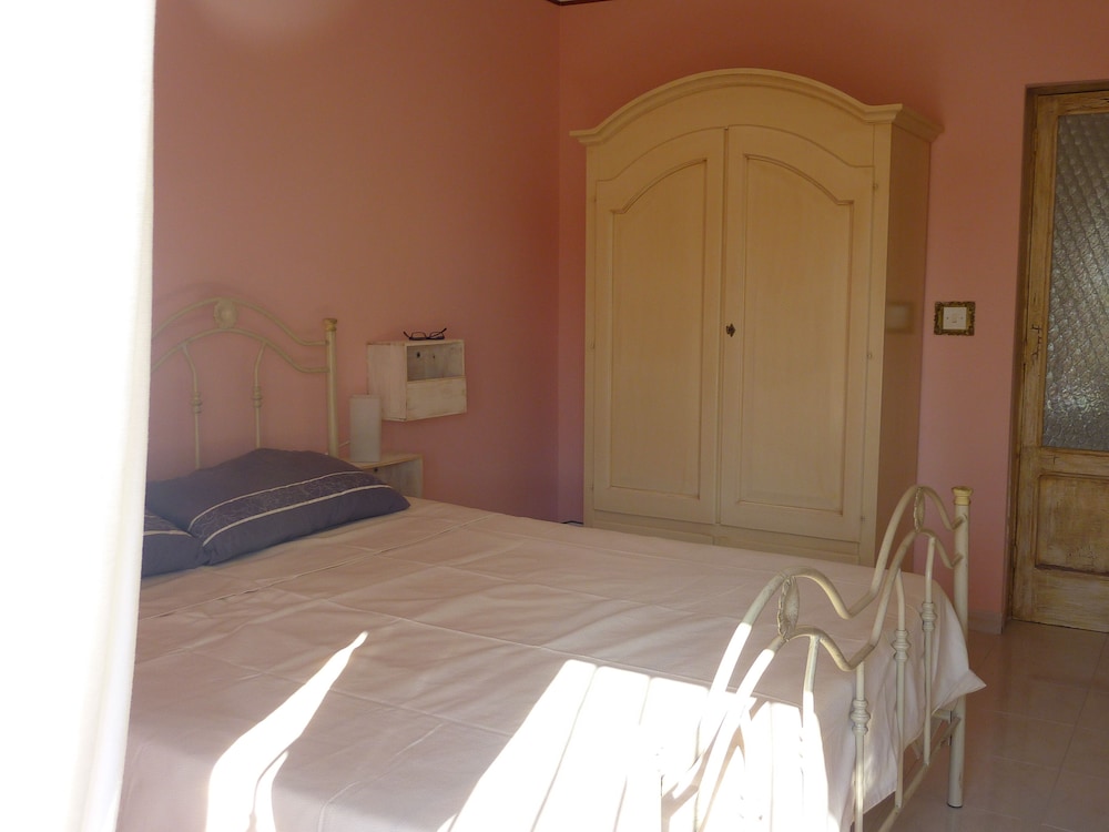 Elegante Villa Con Vista Mozzafiato Sul Mar Ionio Oliveti - Puglia