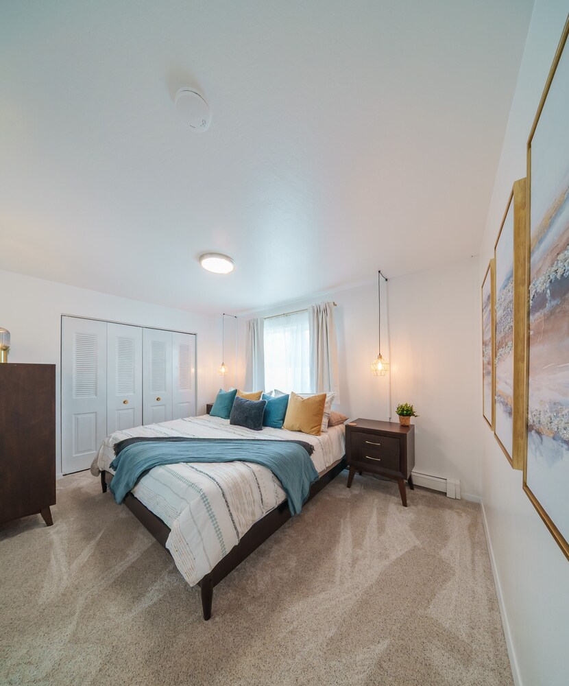 Top Floor Midtown Apartment - 安克雷奇