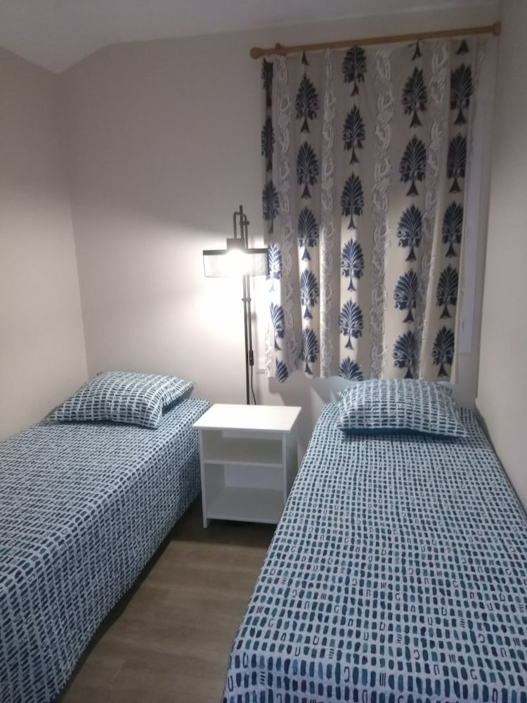 Maison Dans Un Parc - Idéale Pour 4 Pers
Wifi Gratuit - Offre De 3 à 120 Jrs - Plage de Messanges