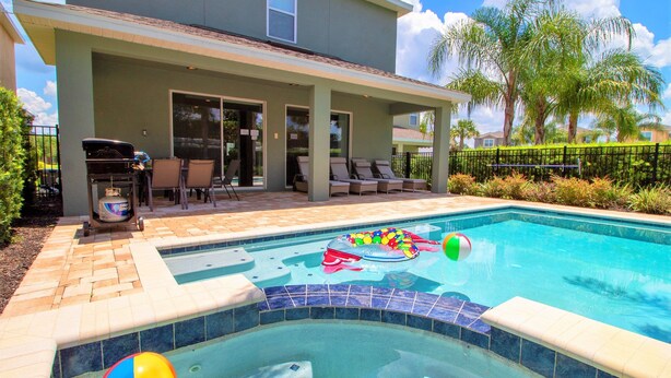Casa, 5 quartos | Piscina exterior