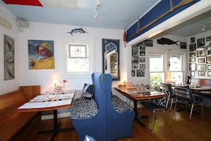 Apartamento em Condomínio Fechado, 2 quartos | Restaurante