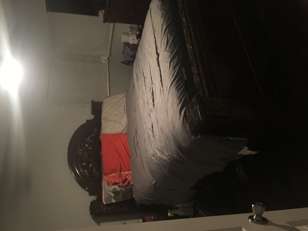 Nice Cozy Home To Experience On Your Vacation - Hammond, IN