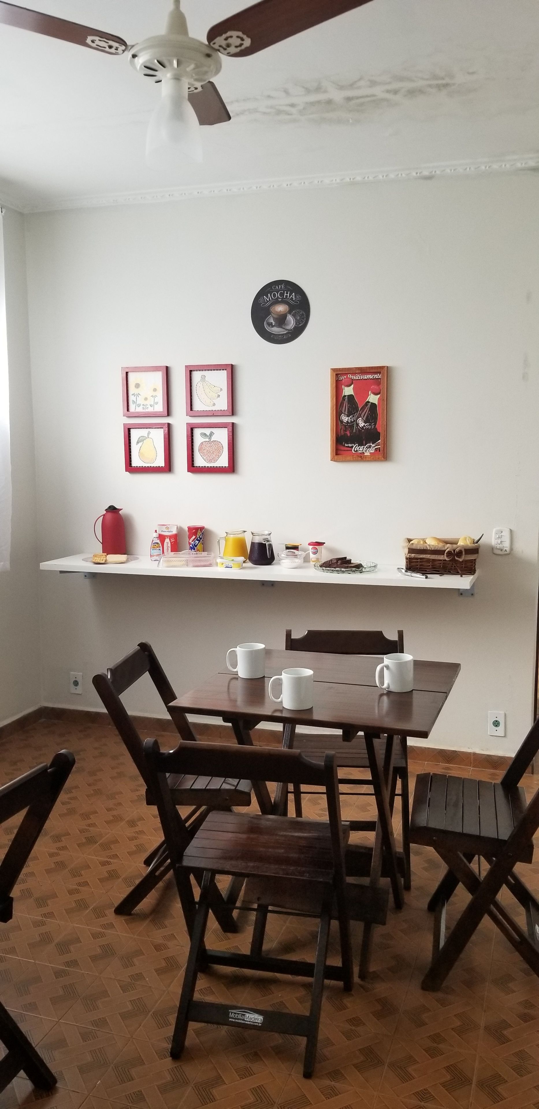 Pequeno-almoço continental diário incluído 