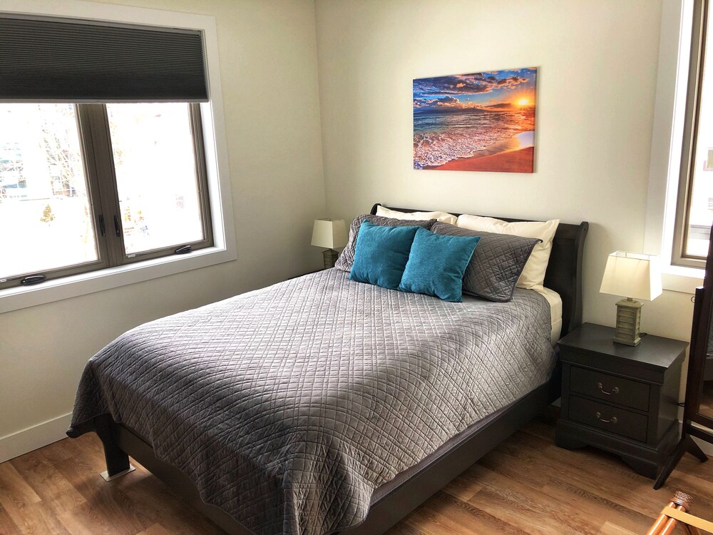 Luxury Downtown Traverse City Condo-capri 2 - 트래버스시티