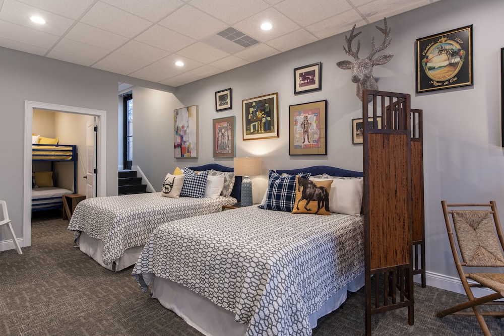 The Louisville Loft, 12 Beds, Brand New, Game Room, Expo, Downtown, Highlands - Louisville, KY