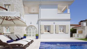 Villa (Pia) | Terraço/pátio interior