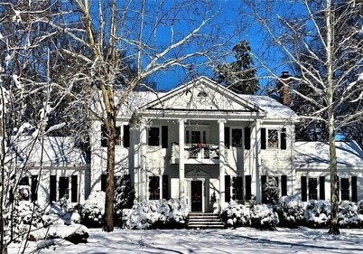 The Virginia Cliffe Inn