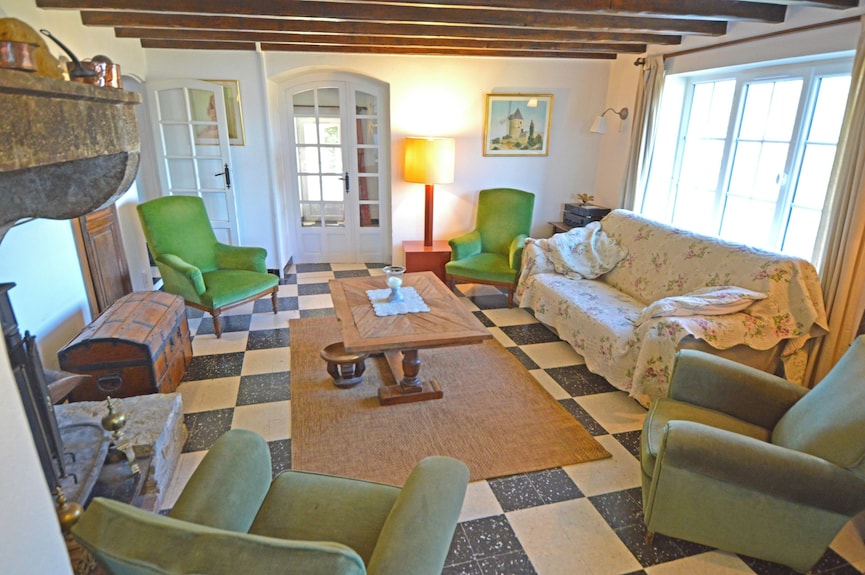 Ancienne Ferme Ardèchoise 12/14p 6 Chb Pisc Privée Chauffée Sans Vis à Vis - Alba-la-Romaine