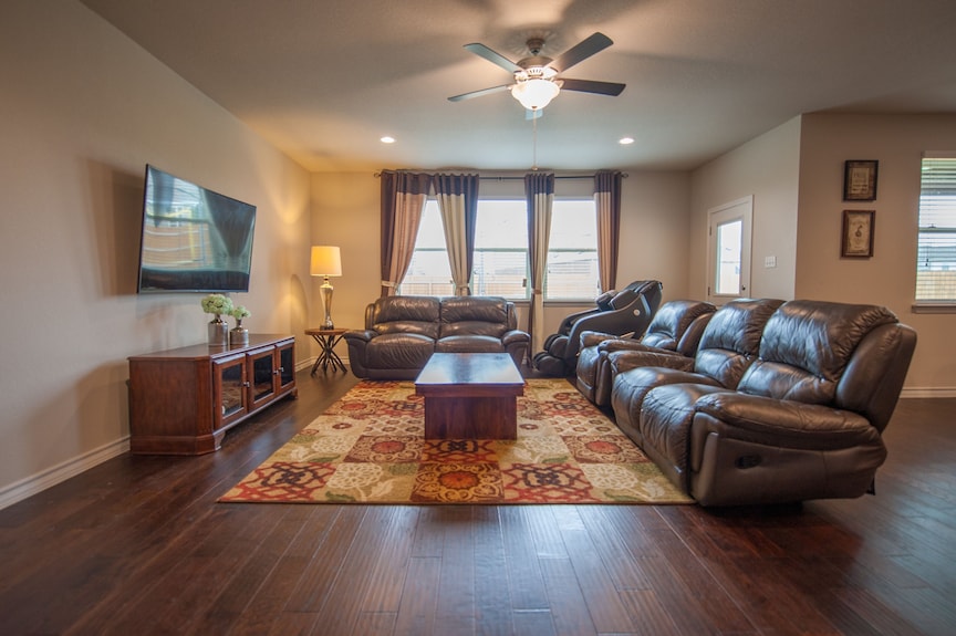 Casa De Austin Cerca Del Lago Pflugerville - Pflugerville, TX