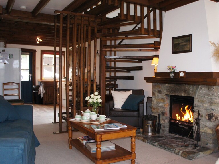 Craobh Haven Cottages - Traditional Seaside Homes - Loch Awe
