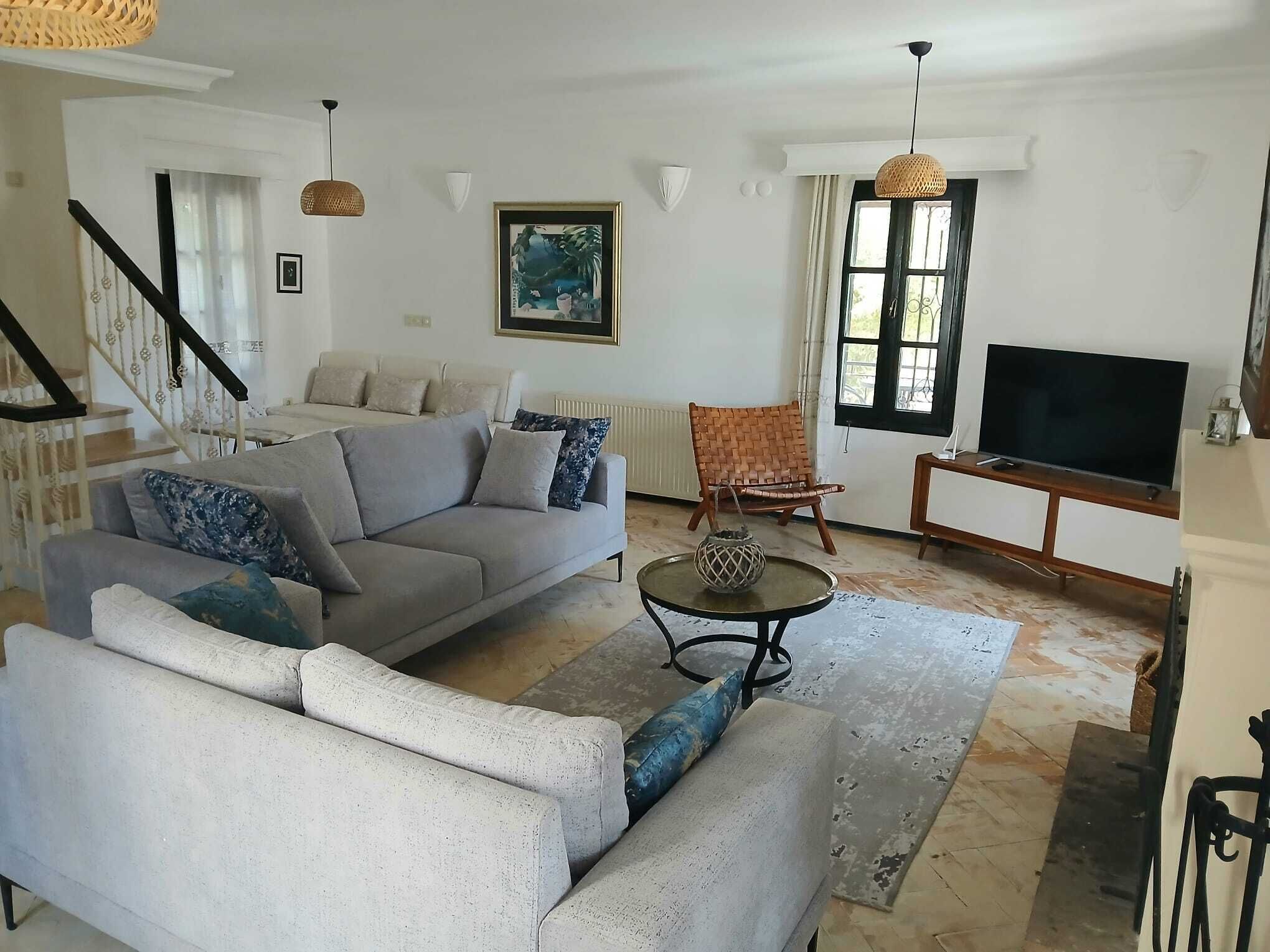 Villa Leila With Sea Breezes, Private Pool And Magnificent Sea Views - Bodrum