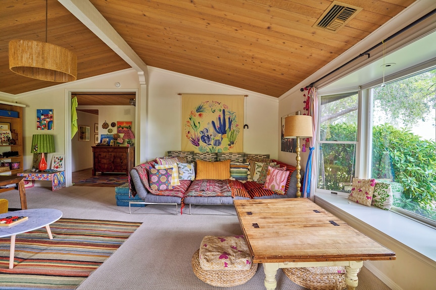 Ojai Valley East End Chic Ranch Home With Views, 2 Bedrooms - Ojai, CA