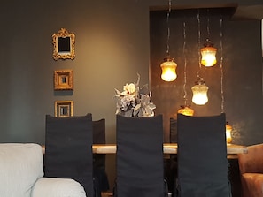 Apartamento luxo | Área de estar | TV de tela plana