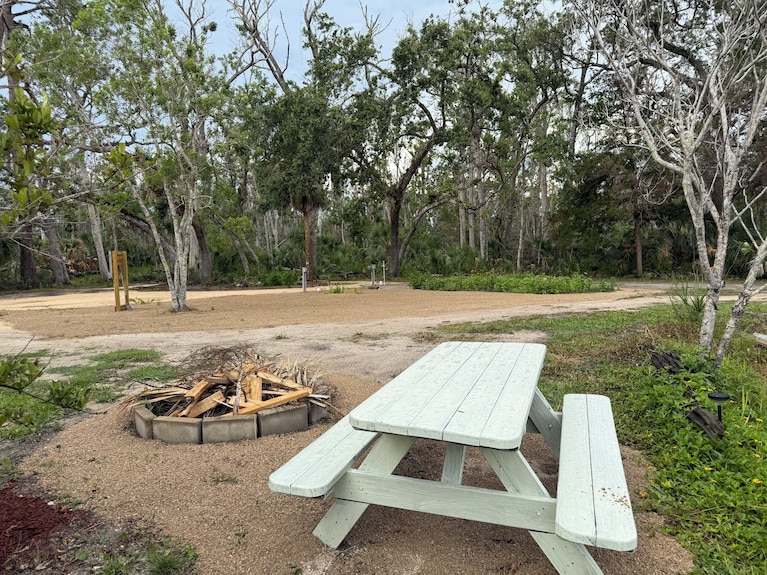 3 Large Rv Sites With Awesome Lake For Fun And Scallop Season Memories!! - Steinhatchee, FL