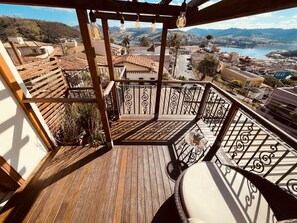 Quarto triplo superior | Vista da sacada