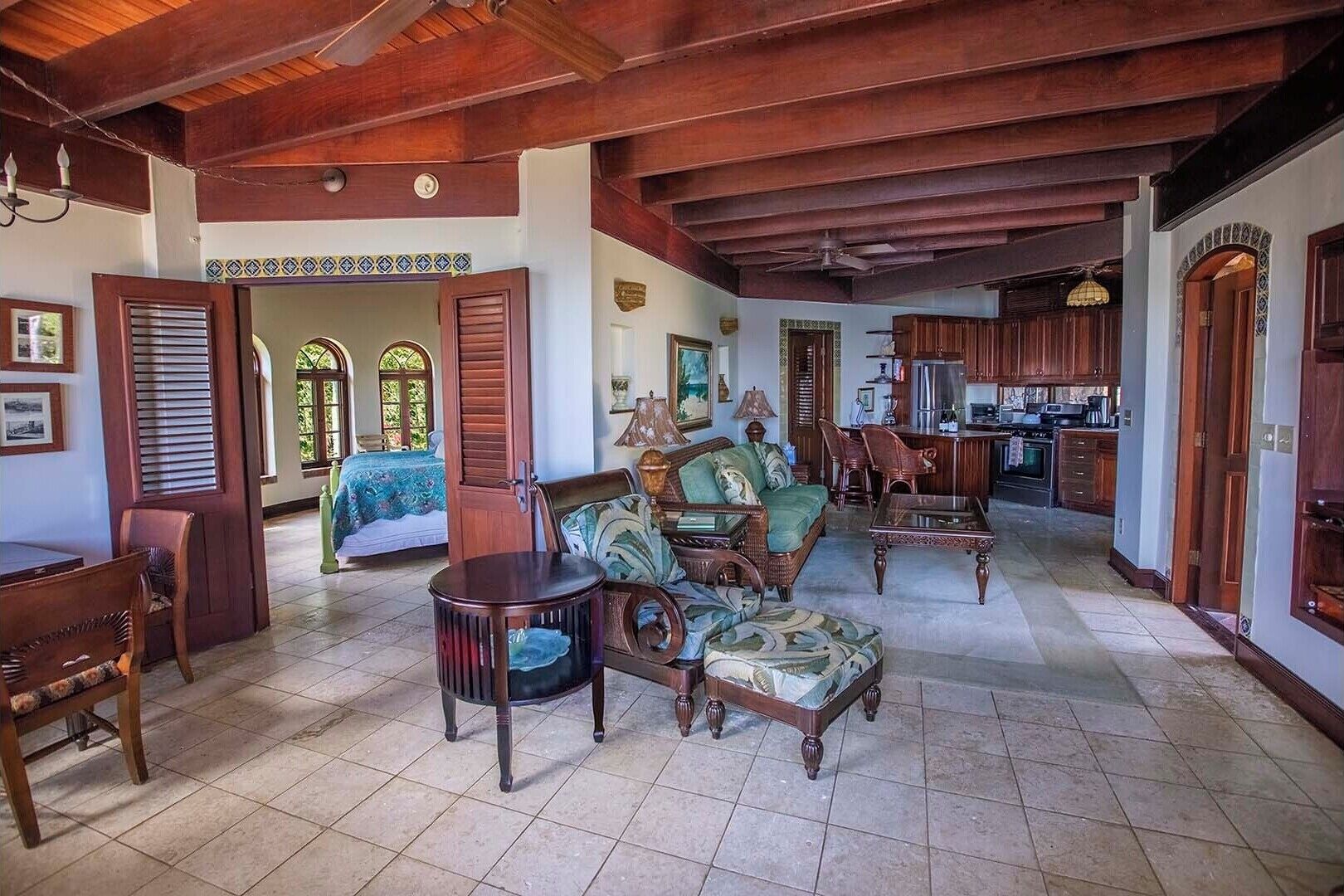 The Peter Bay 1br Honeymoon Suite At St. John's Most Prestigious Address - Saint John