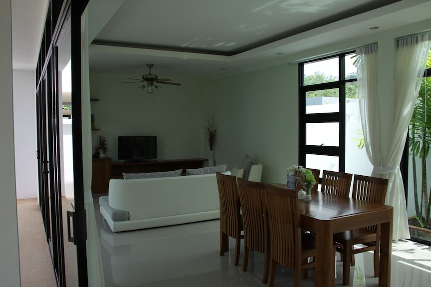 Villa Moderna De 3 Dormitorios Con Piscina En Rawai - Phuket