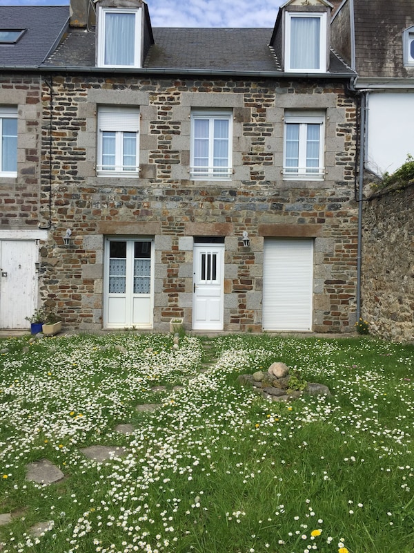 Nice Studio 300 Meters From The Beach - Granville